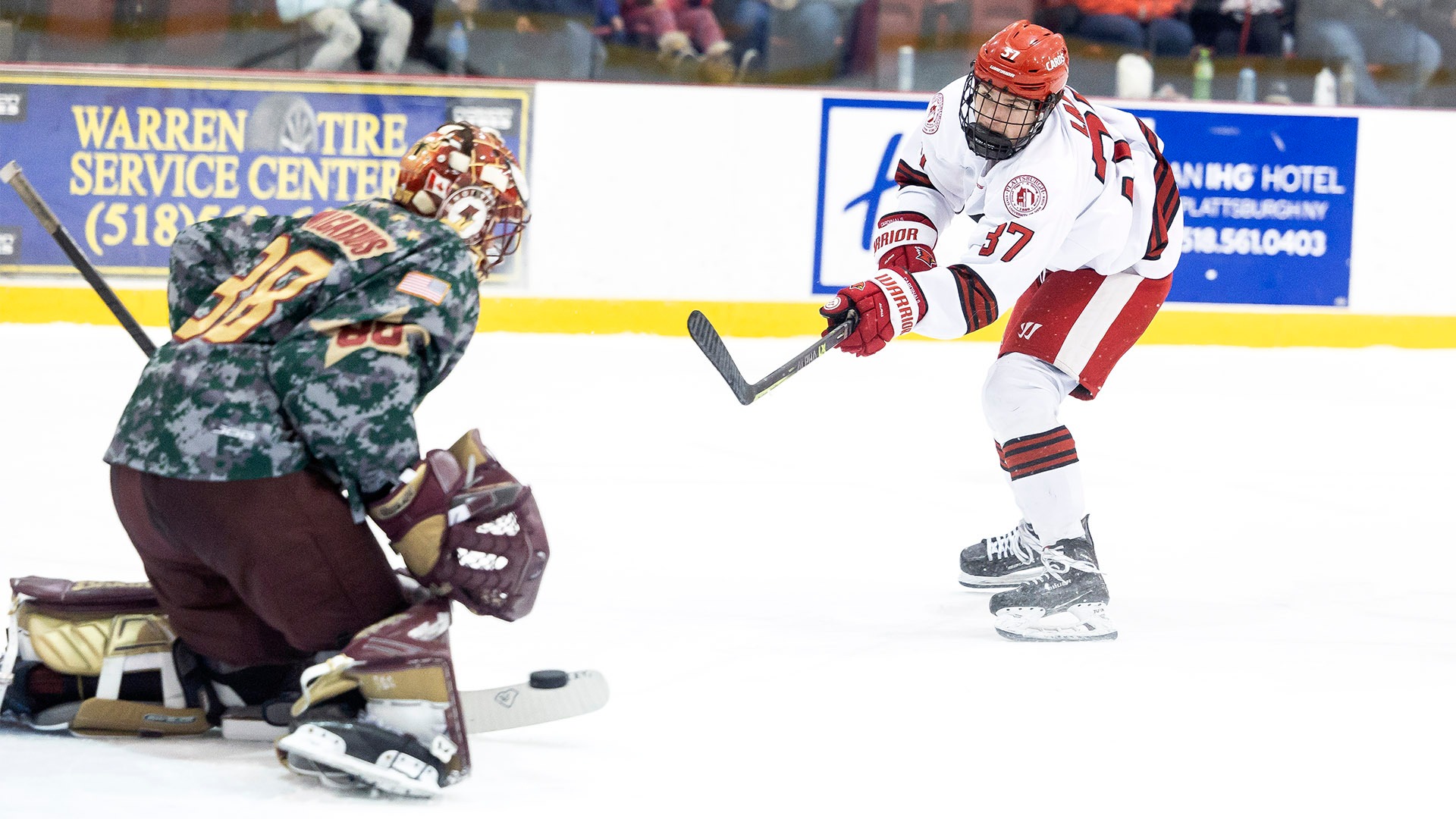 No. 4 Men's Ice Hockey Ties No. 12 Norwich in Back-and-Forth Affair ...