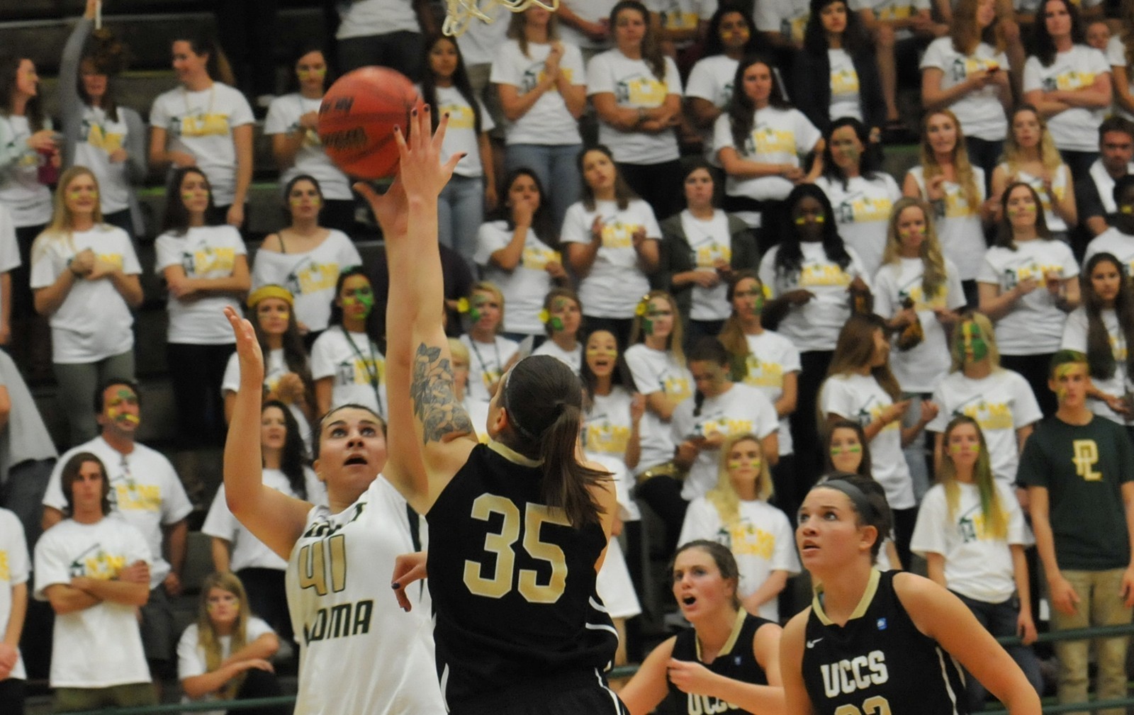 Riley Abraham - Women's Basketball - PLNU Athletics