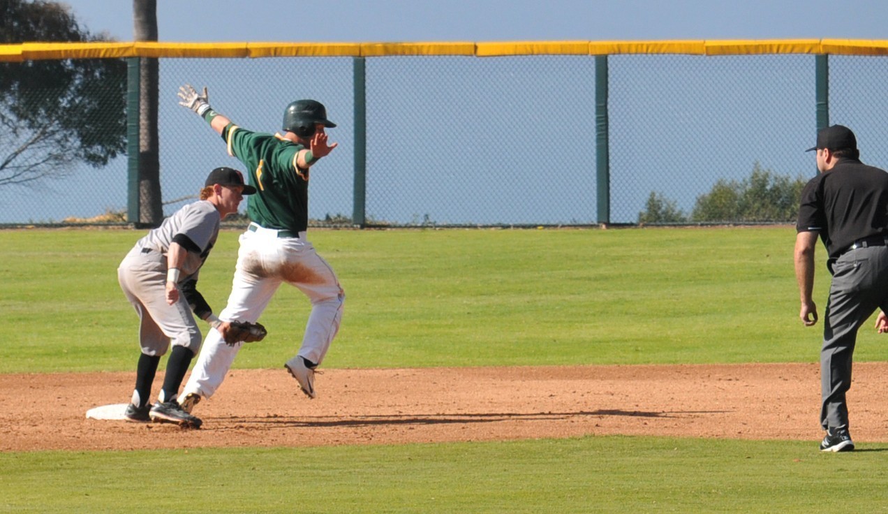 AJ Derr - Baseball - PLNU Athletics