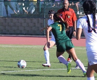 Bella Diaz - Women's Soccer - PLNU Athletics