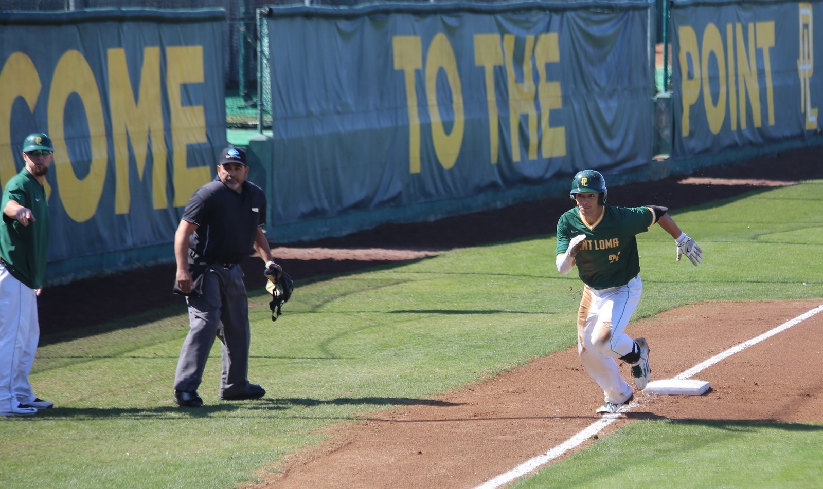 Devin Carter - Baseball - PLNU Athletics