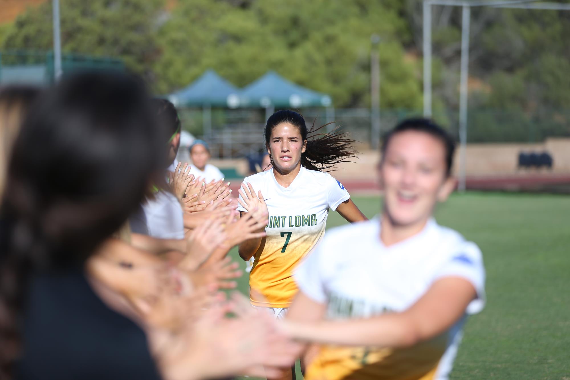 Bella Diaz - Women's Soccer - PLNU Athletics