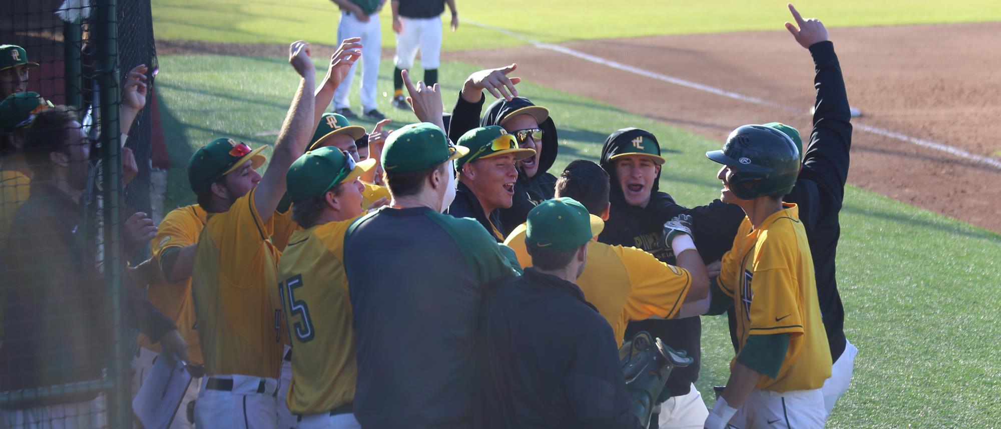 BASEBALL SIGNS THREE FOR 2019 - PLNU Athletics