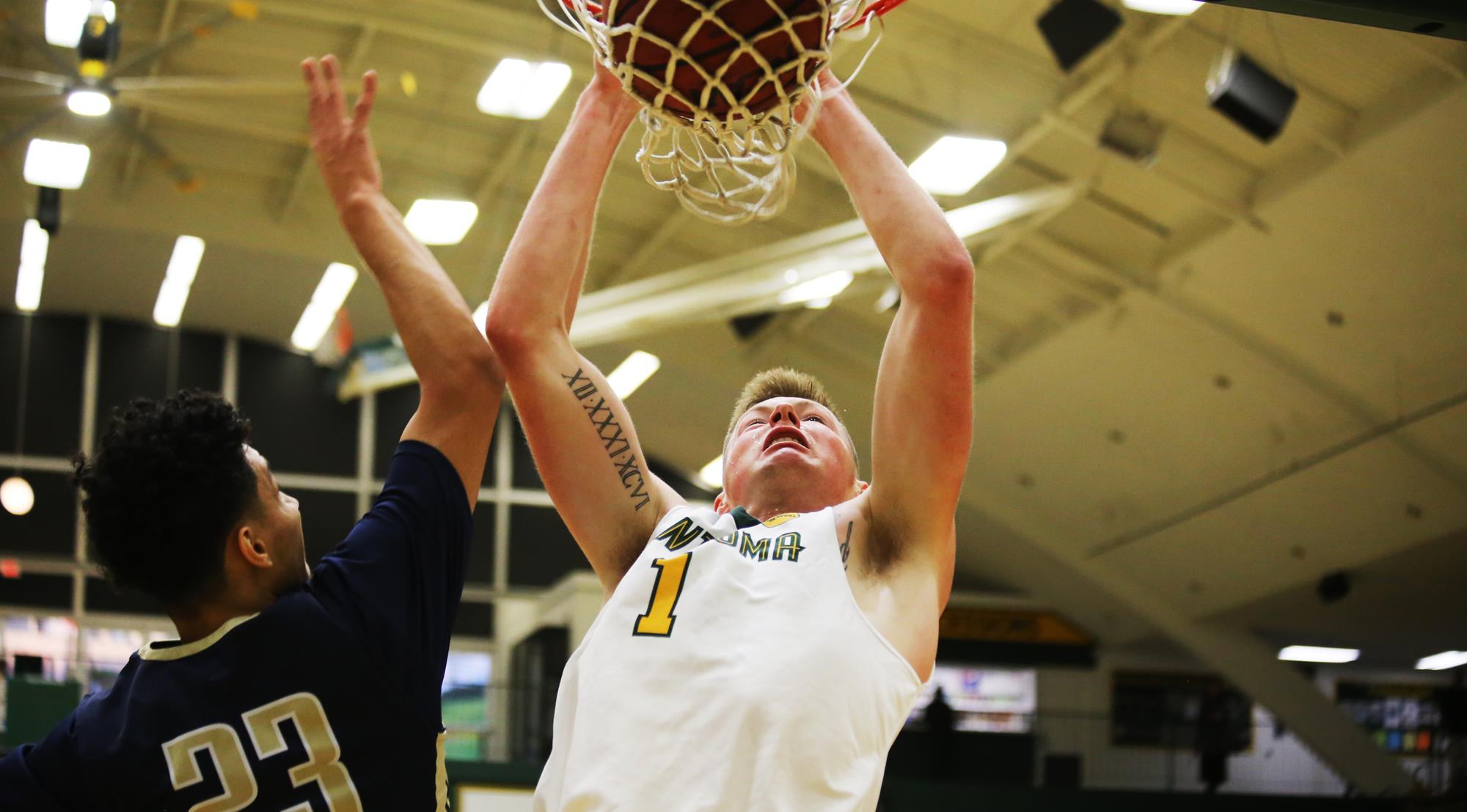 Preston Beverly - Men's Basketball - PLNU Athletics