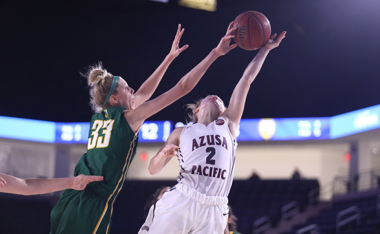 Grace Brady - Women's Basketball - PLNU Athletics