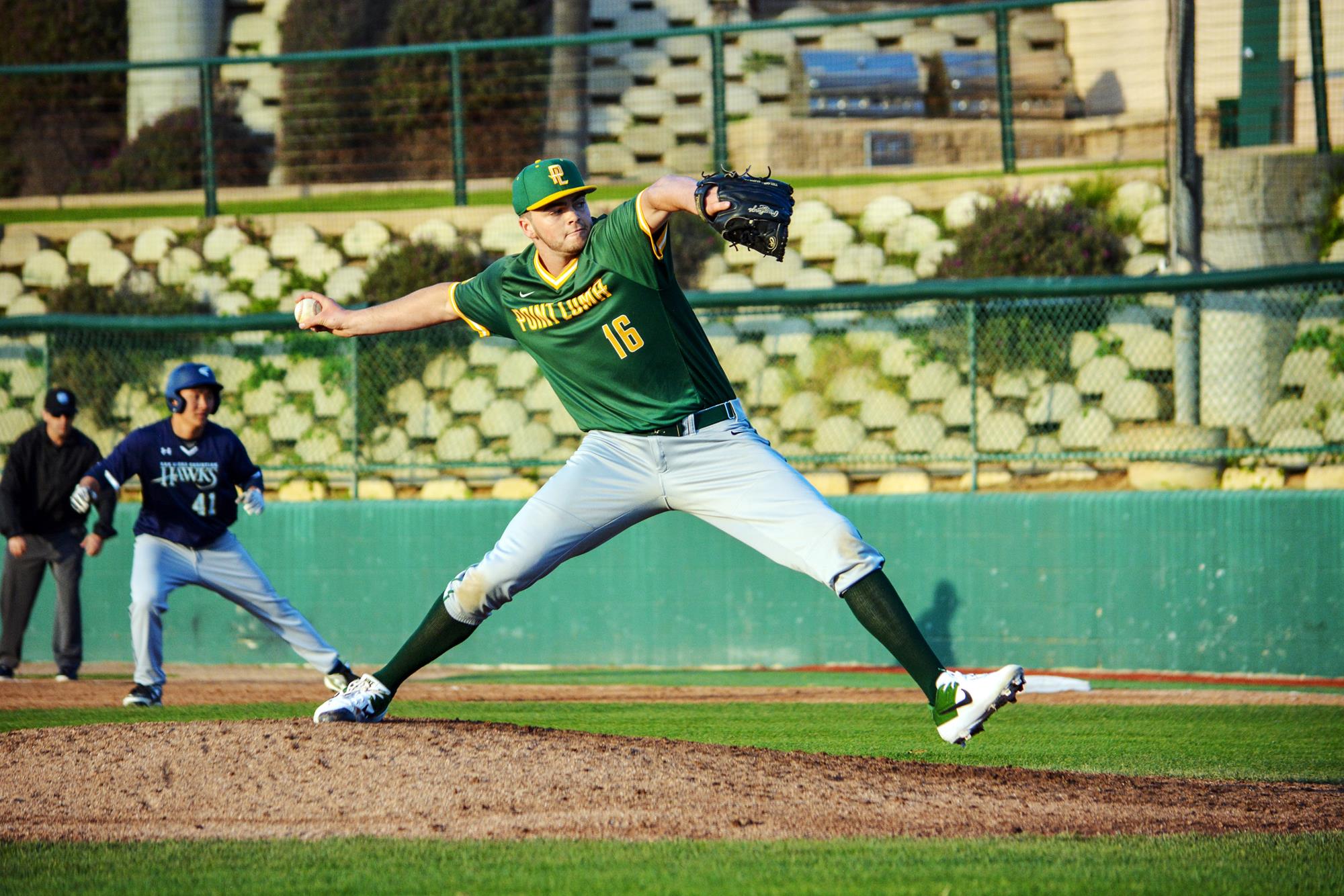 Connor Barrett - Baseball - PLNU Athletics