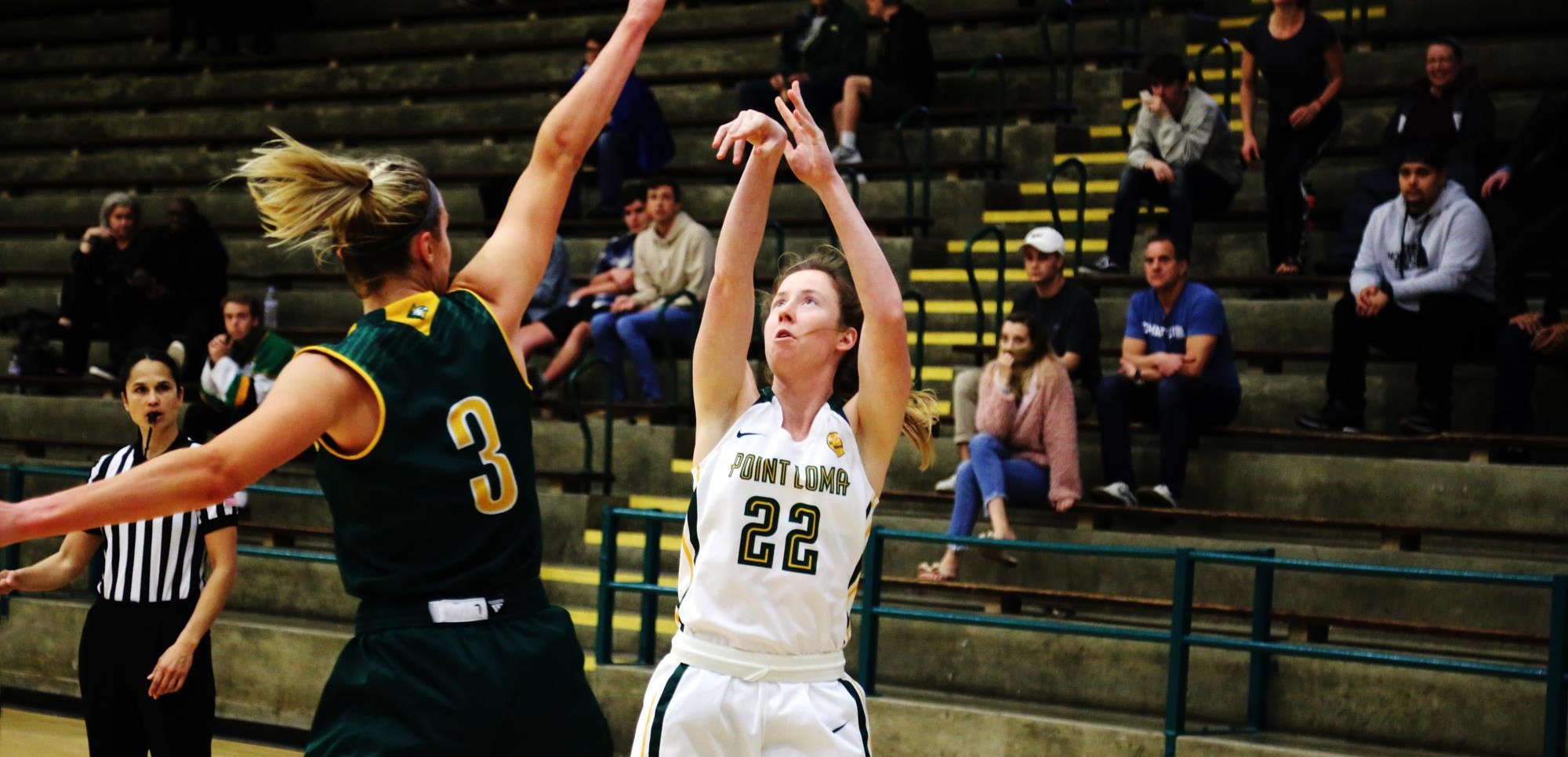 Carlee Taylor - Women's Basketball - PLNU Athletics