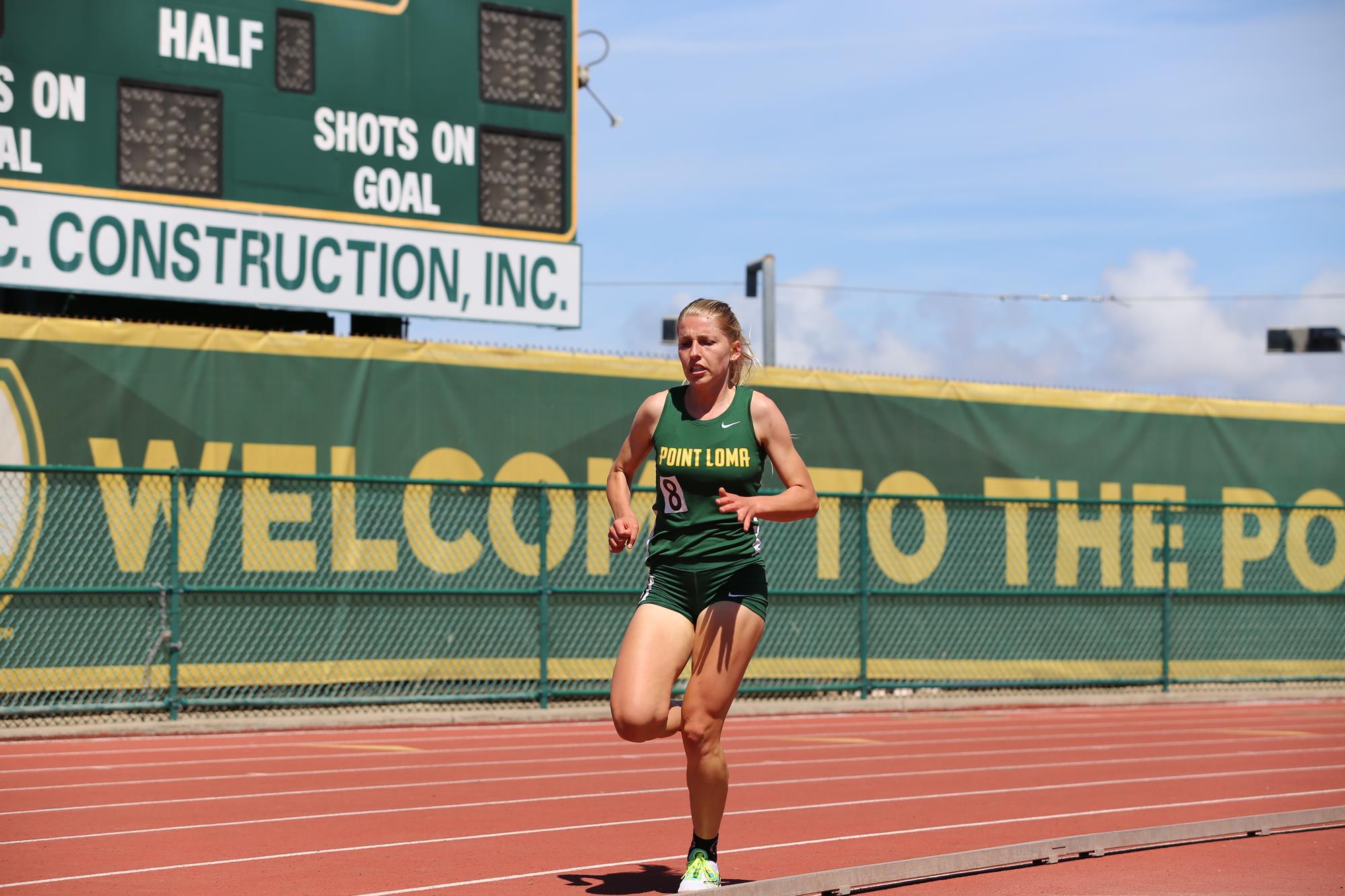 Hannah Benoit Bucher - Track & Field - PLNU Athletics