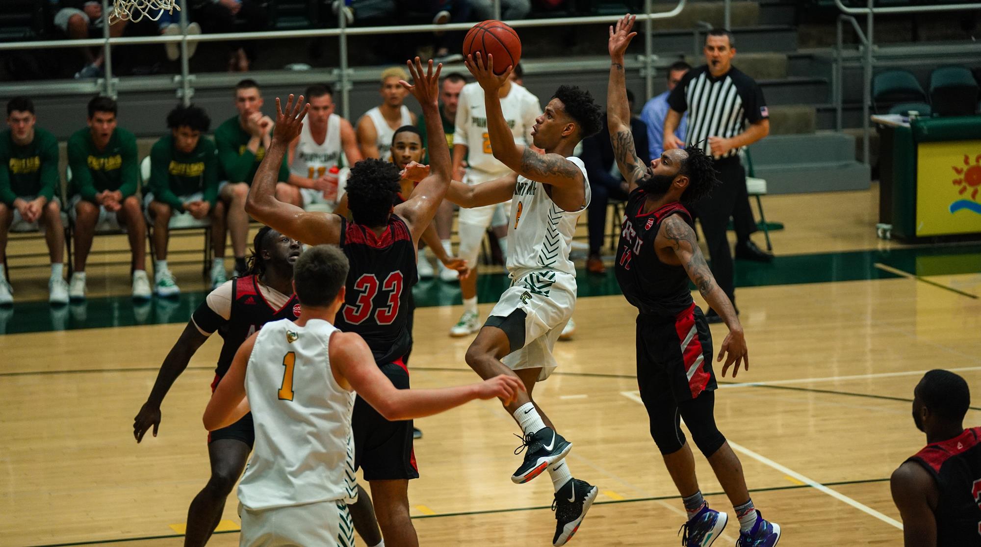 Darnell Robateau - Men's Basketball - PLNU Athletics