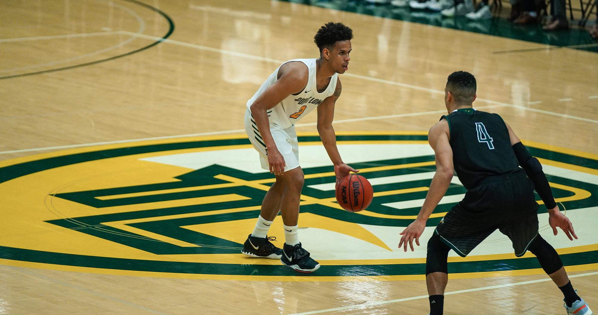 Darnell Robateau - Men's Basketball - PLNU Athletics