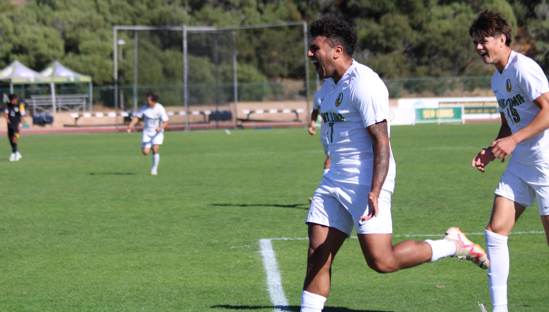 SEA LIONS RUN RAMPANT IN SECOND HALF - PLNU Athletics