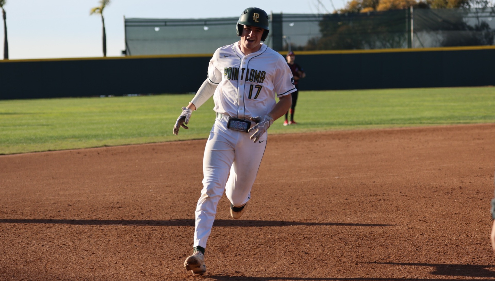 ENTREKIN POWERS SEA LION SWEEP ON OPENING DAY - PLNU Athletics