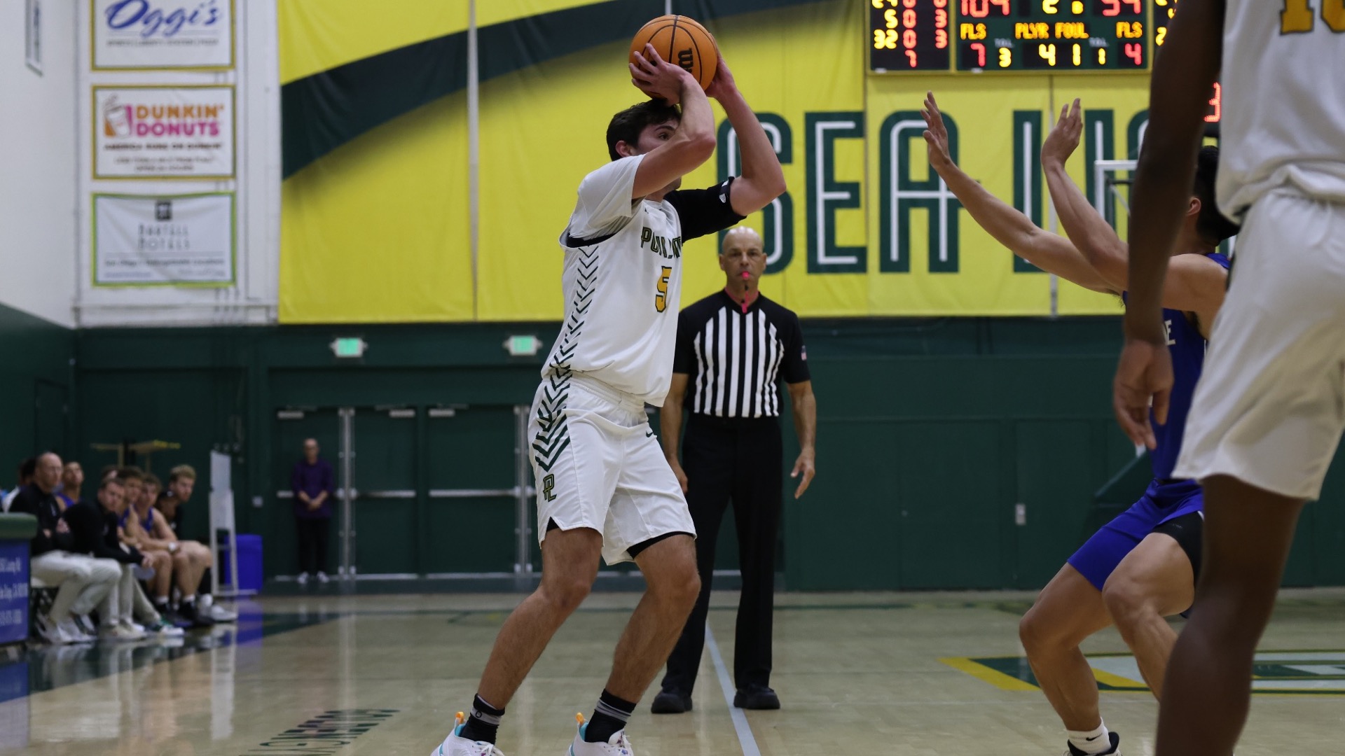 Aaron Acosta - Men's Basketball - PLNU Athletics