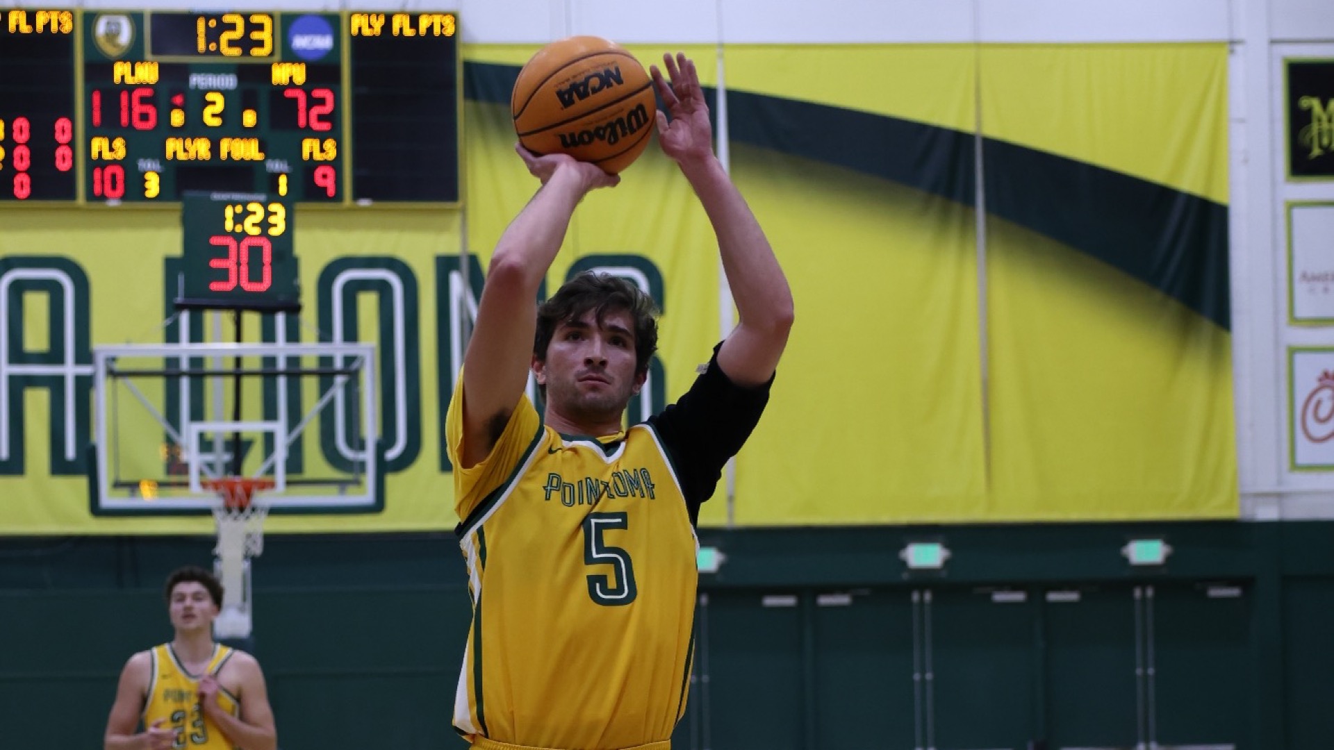 Aaron Acosta - Men's Basketball - PLNU Athletics