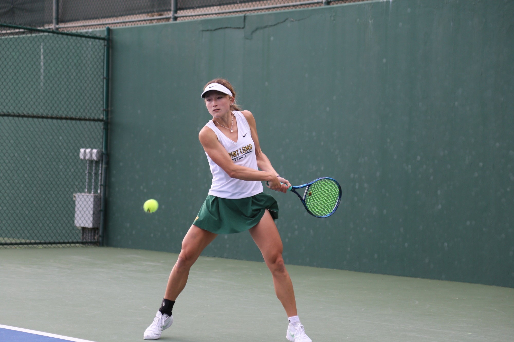 Amanda Letzring - Women's Tennis - PLNU Athletics