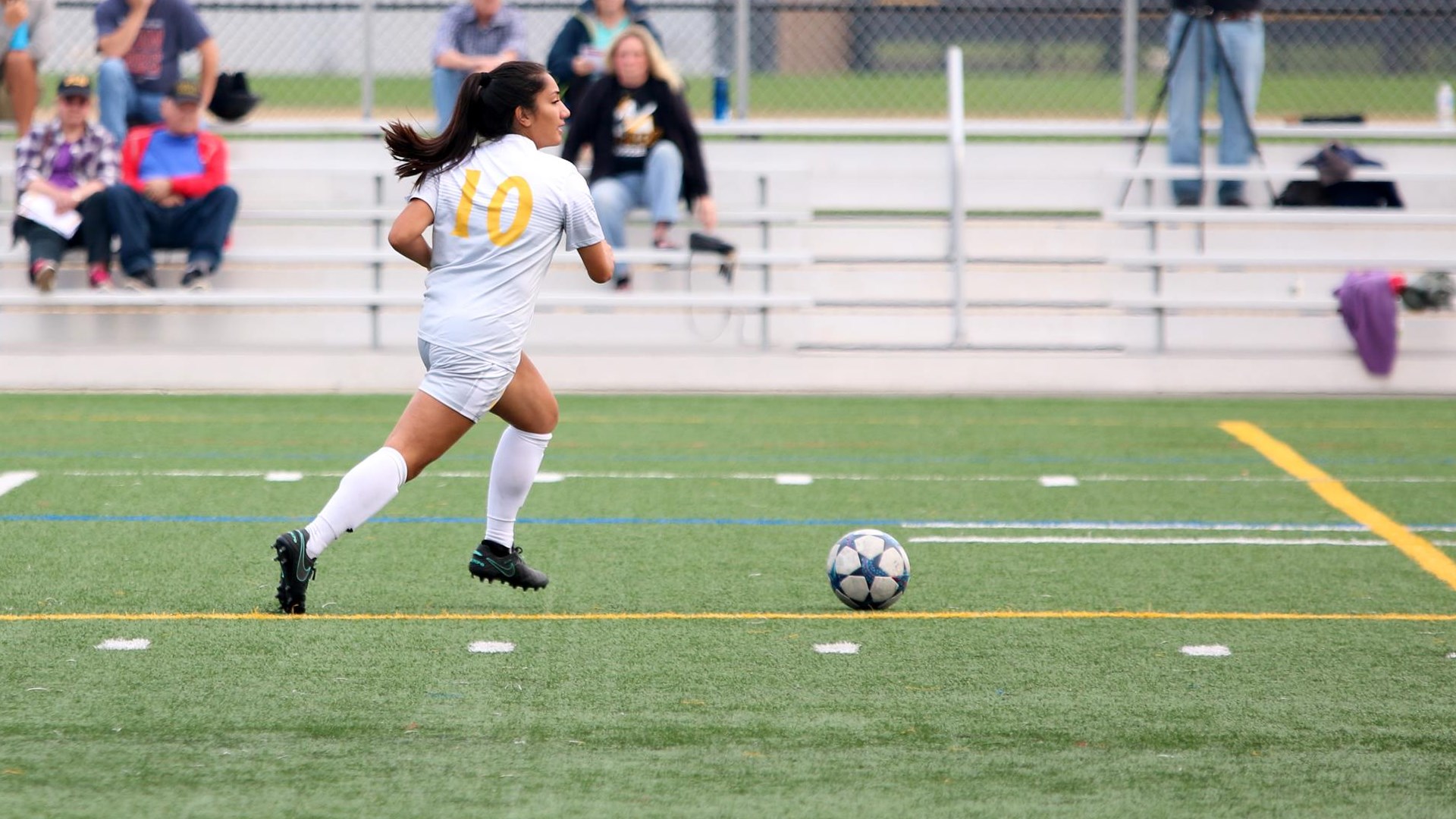 Alyssa Carter - Women's Soccer - Pacific Lutheran University Athletics