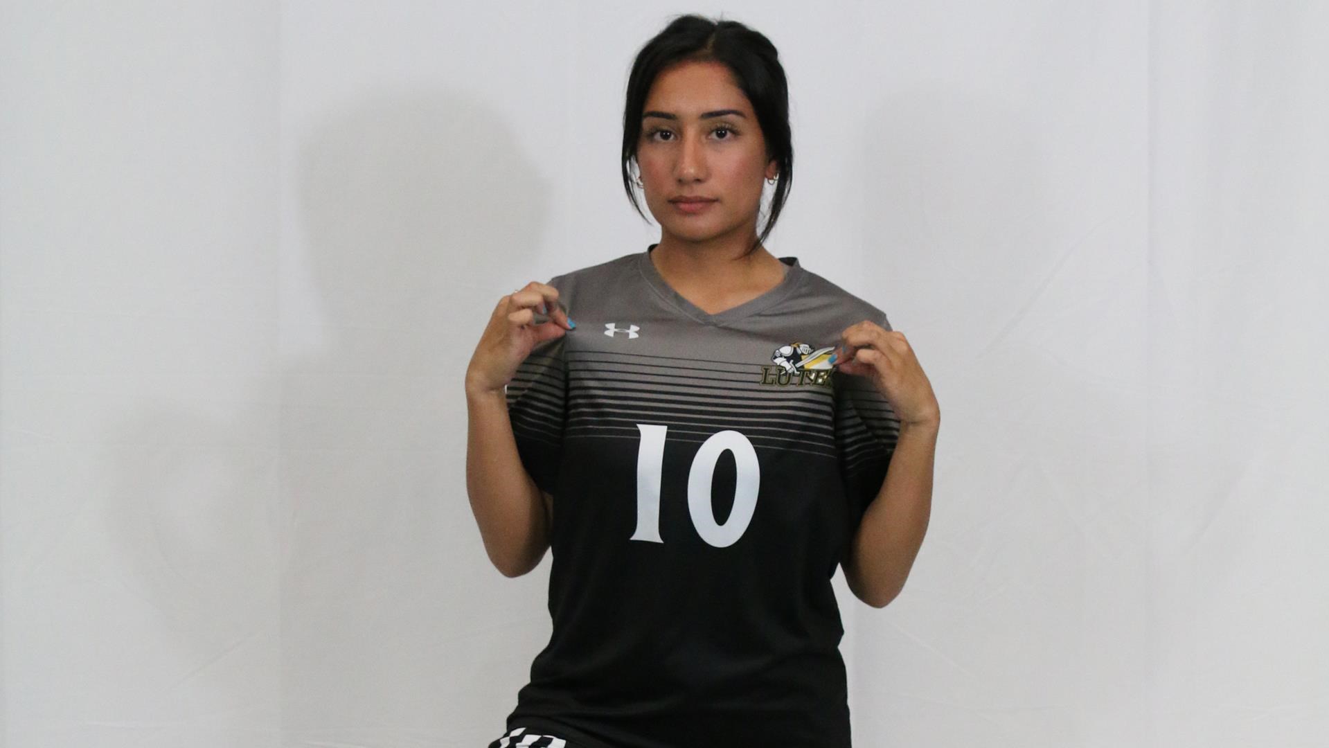 Alyssa Carter - Women's Soccer - Pacific Lutheran University Athletics