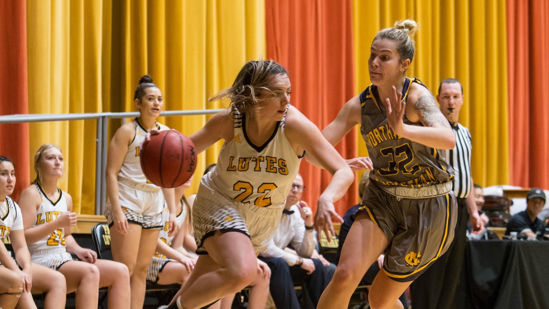 Hailey Marsh - Women's Basketball - Pacific Lutheran University Athletics