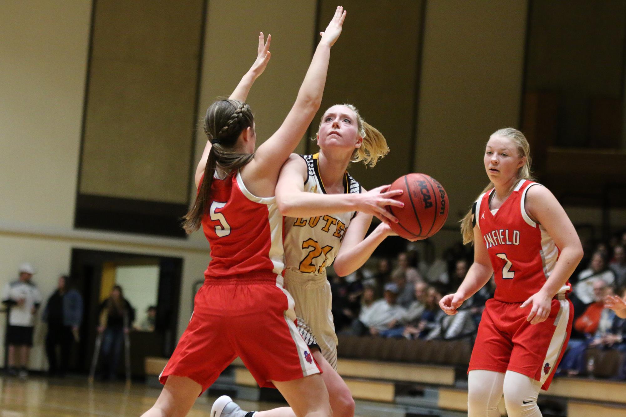 Kristin Sturdivan - Women's Basketball - Pacific Lutheran University ...