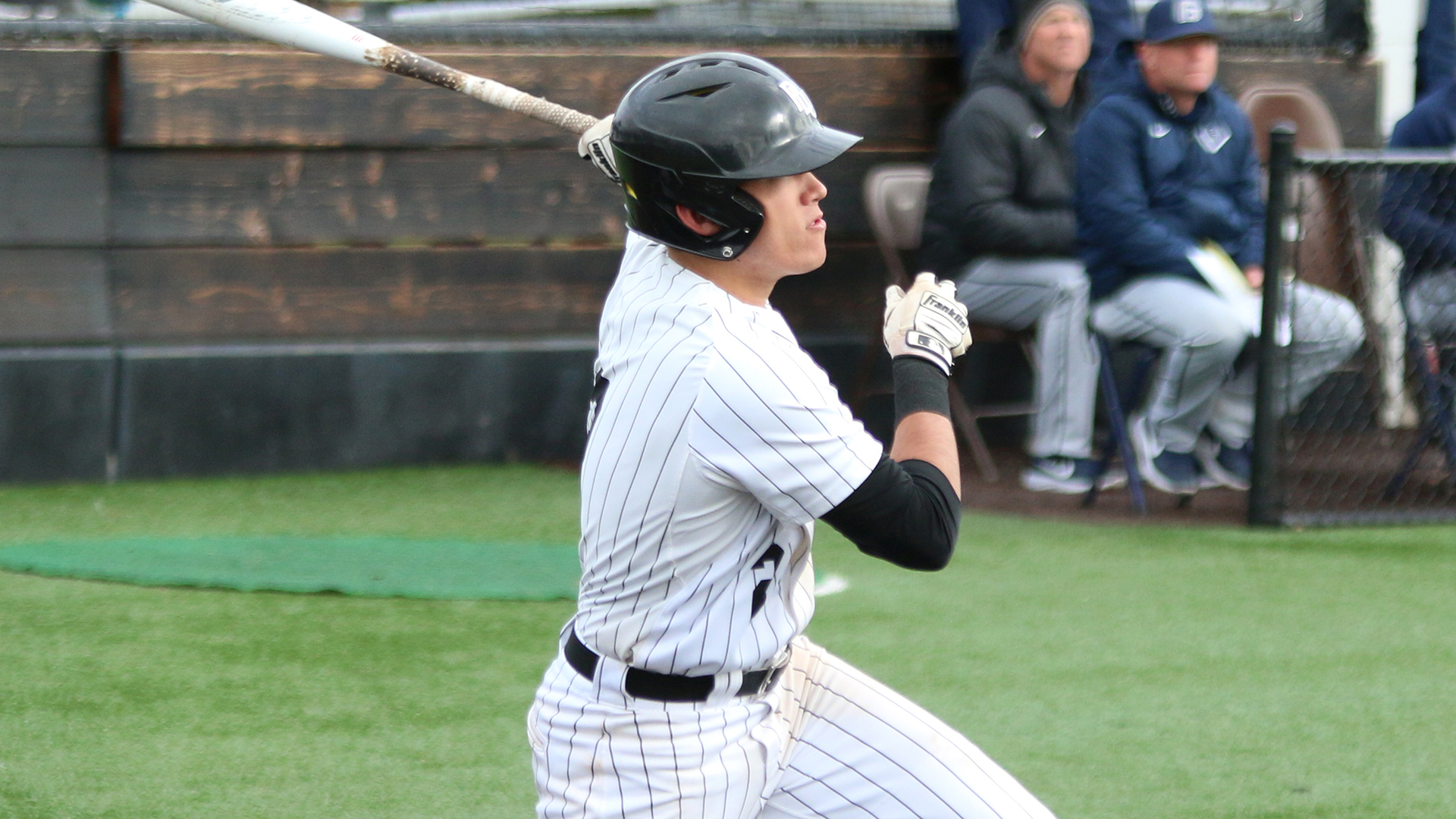 Baseball Starts Season with Win - Pacific Lutheran University Athletics