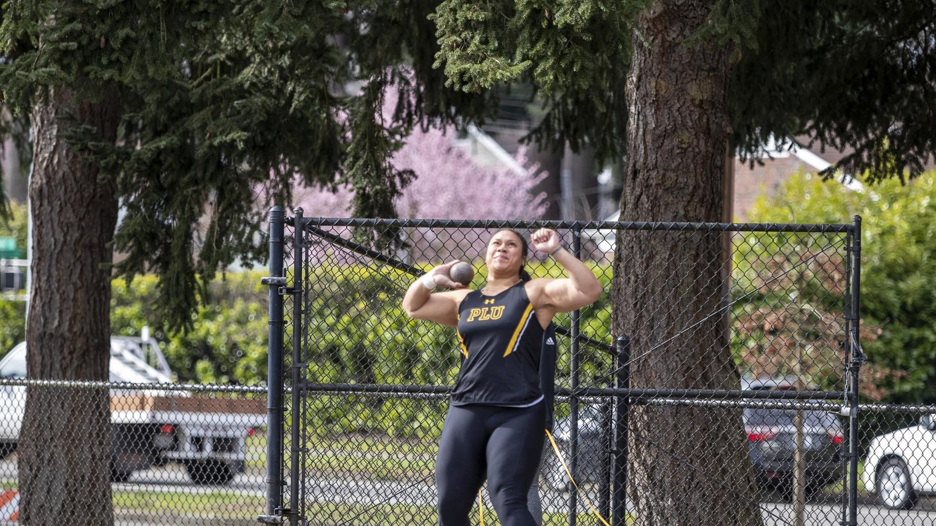 Vakeaemanu Hunkin - Women's Track & Field - Pacific Lutheran University ...
