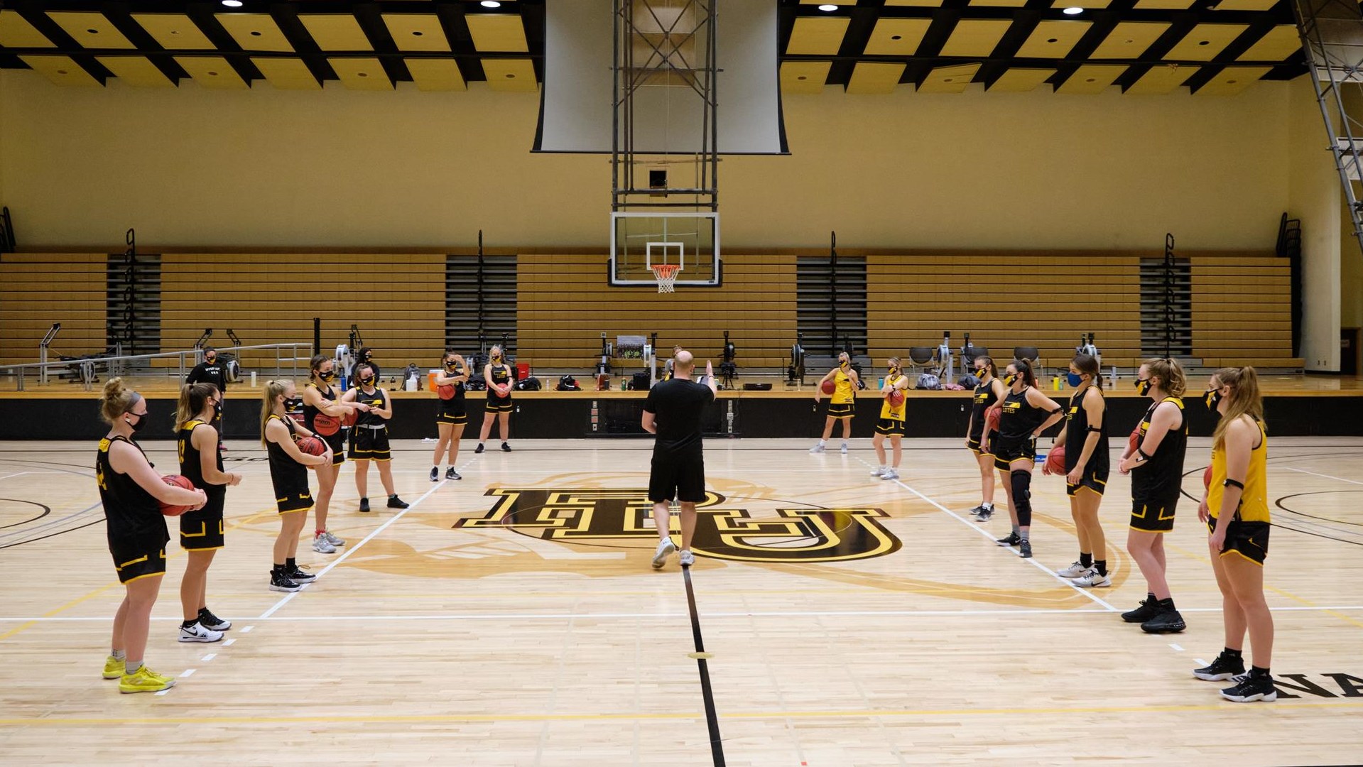 Alex Gallaher - Women's Basketball - Pacific Lutheran University Athletics