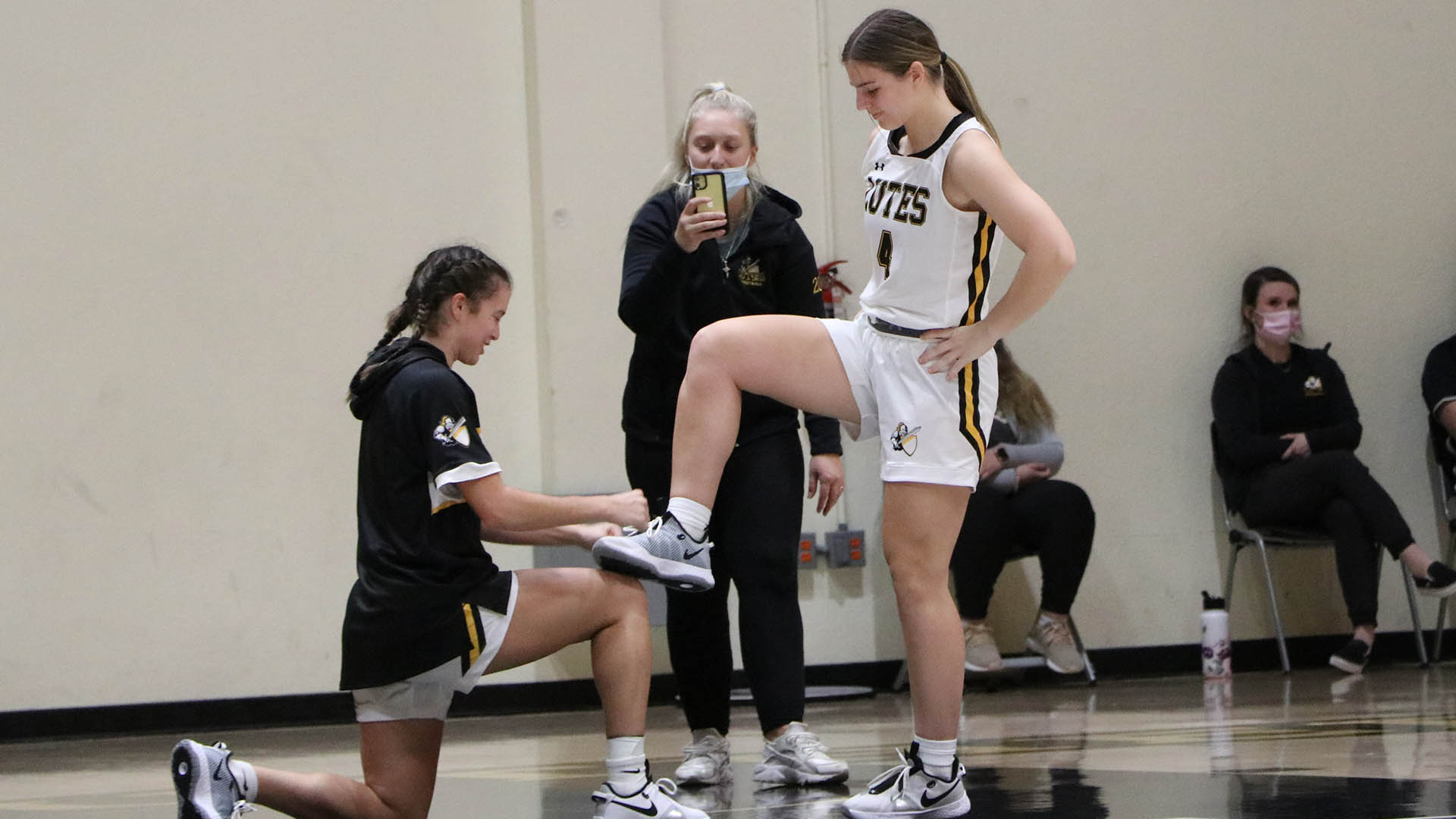 Katy Cook - Women's Basketball - Pacific Lutheran University Athletics
