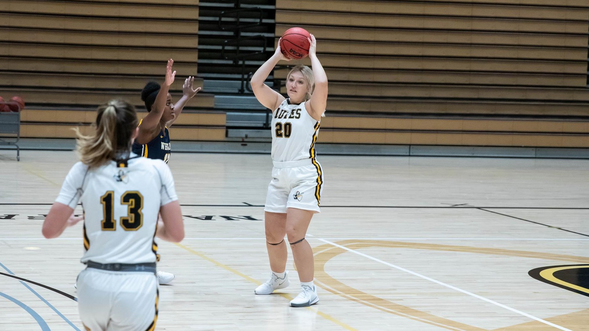 Holly Roark - Women's Basketball - Pacific Lutheran University Athletics