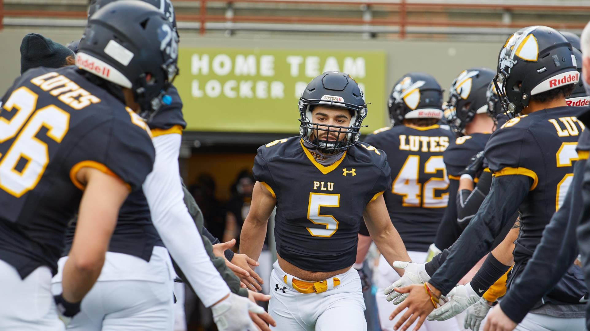 Cedric Miles - Football - Pacific Lutheran University Athletics