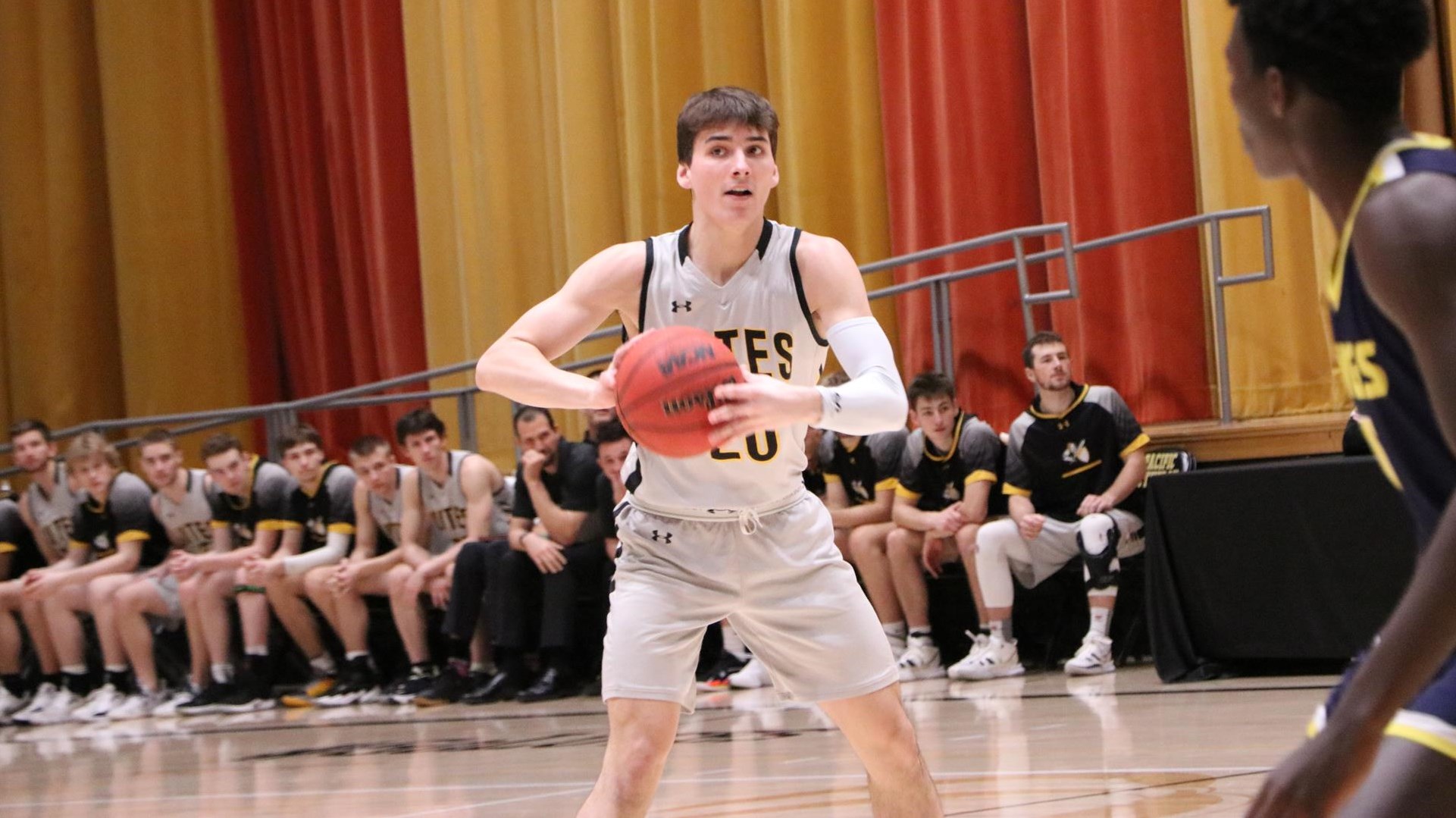 NWC-Leading Lutes Best Blues 78-72 - Pacific Lutheran University Athletics