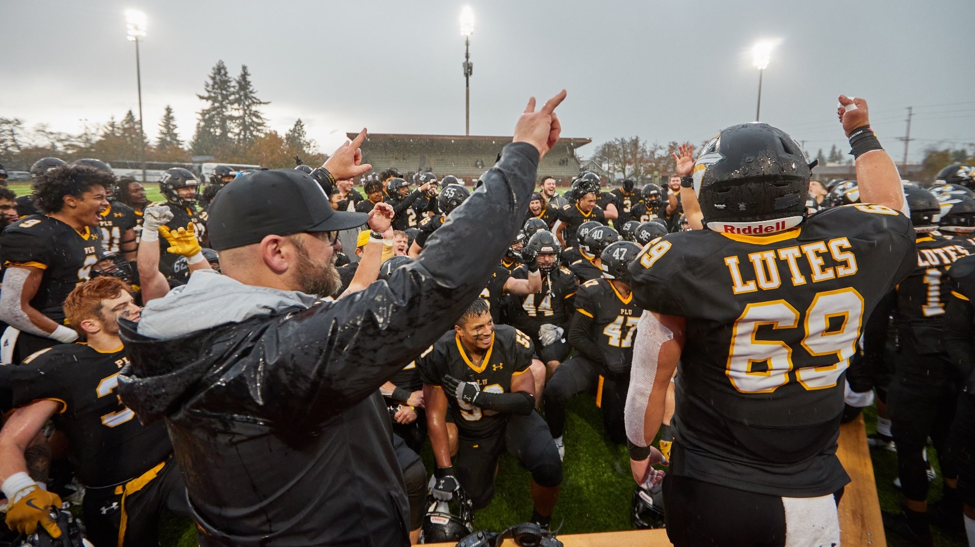 Football Home Opener Moved to Noon Start - Pacific Lutheran University ...