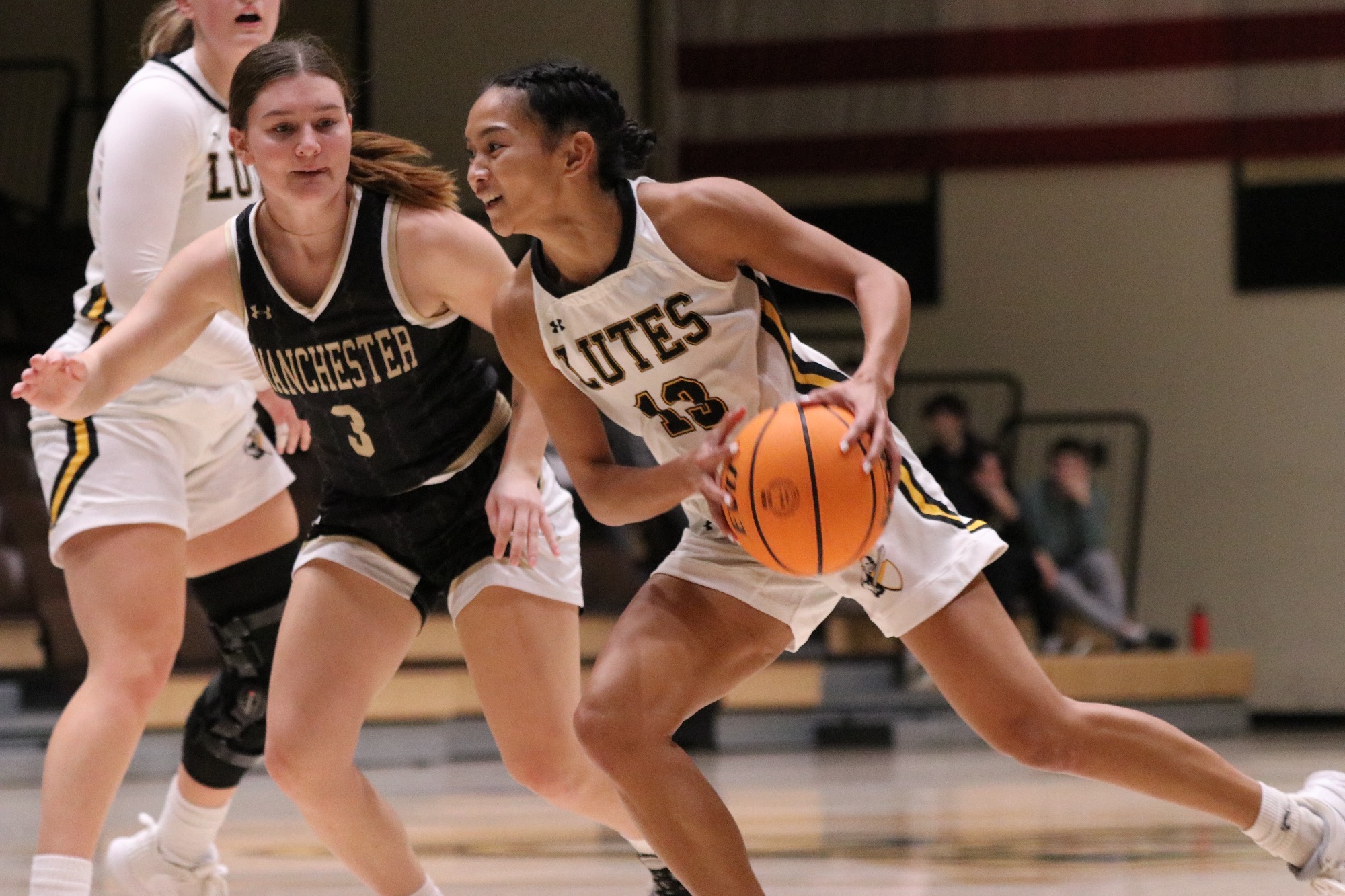 Akamine Powers Lutes Past Bruins for 5th Straight Win - Pacific ...