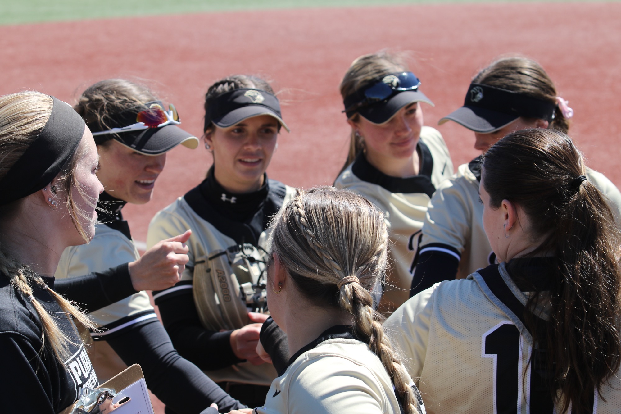 Softball splits GLIAC doubleheader at Parkside - Purdue University ...