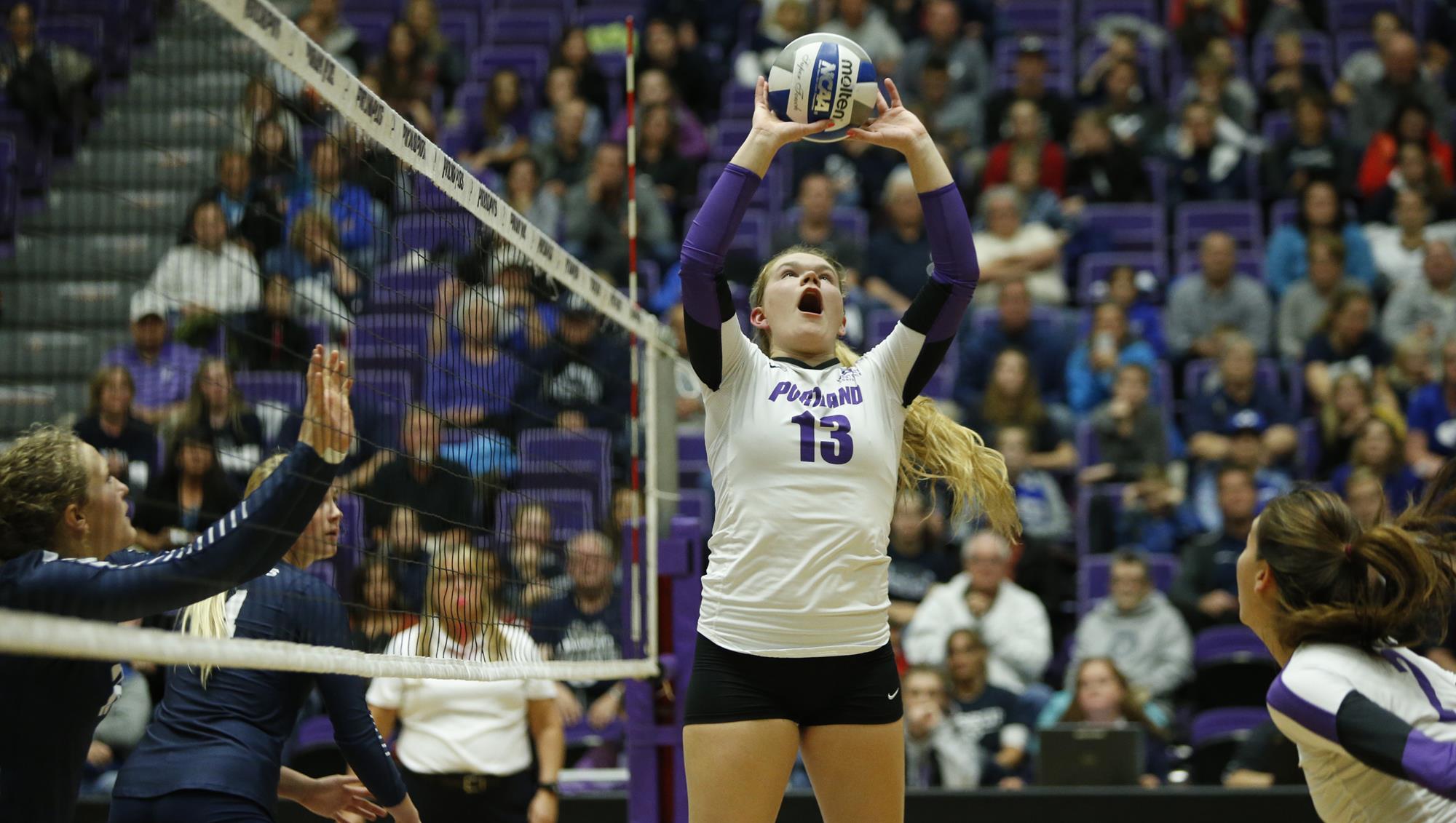Cali Thompson - Volleyball - University of Portland Athletics