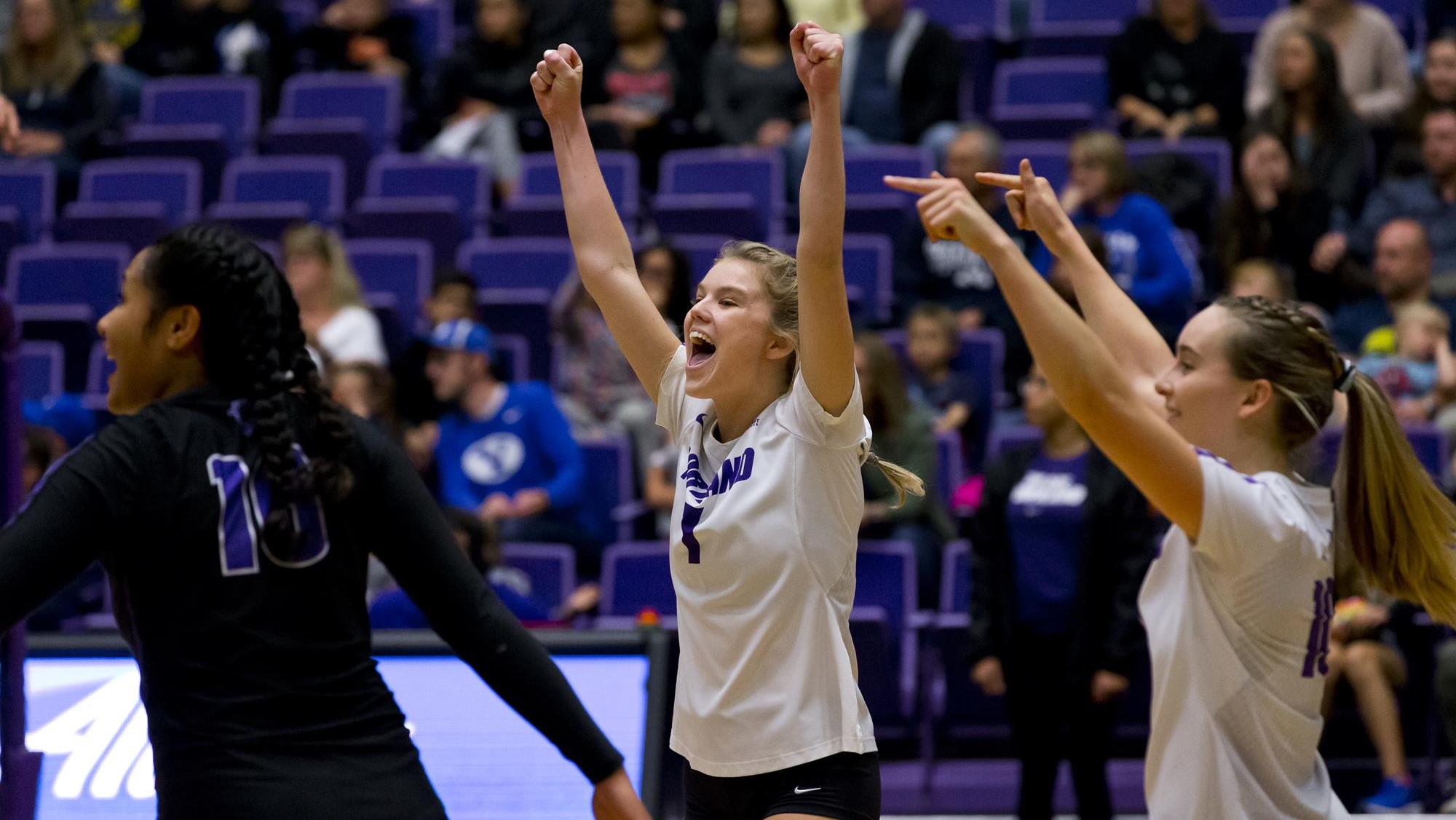 Emma Scanlan - Volleyball - University of Portland Athletics