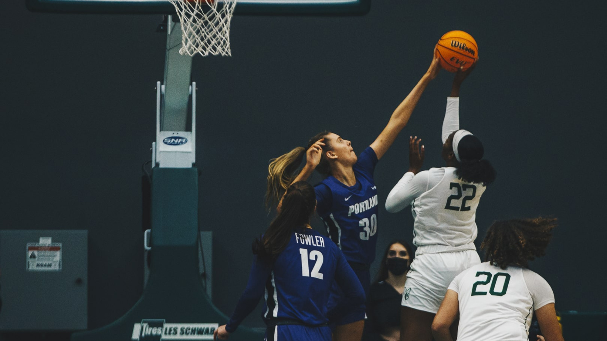 Lucy Cochrane - Women's Basketball - University of Portland Athletics