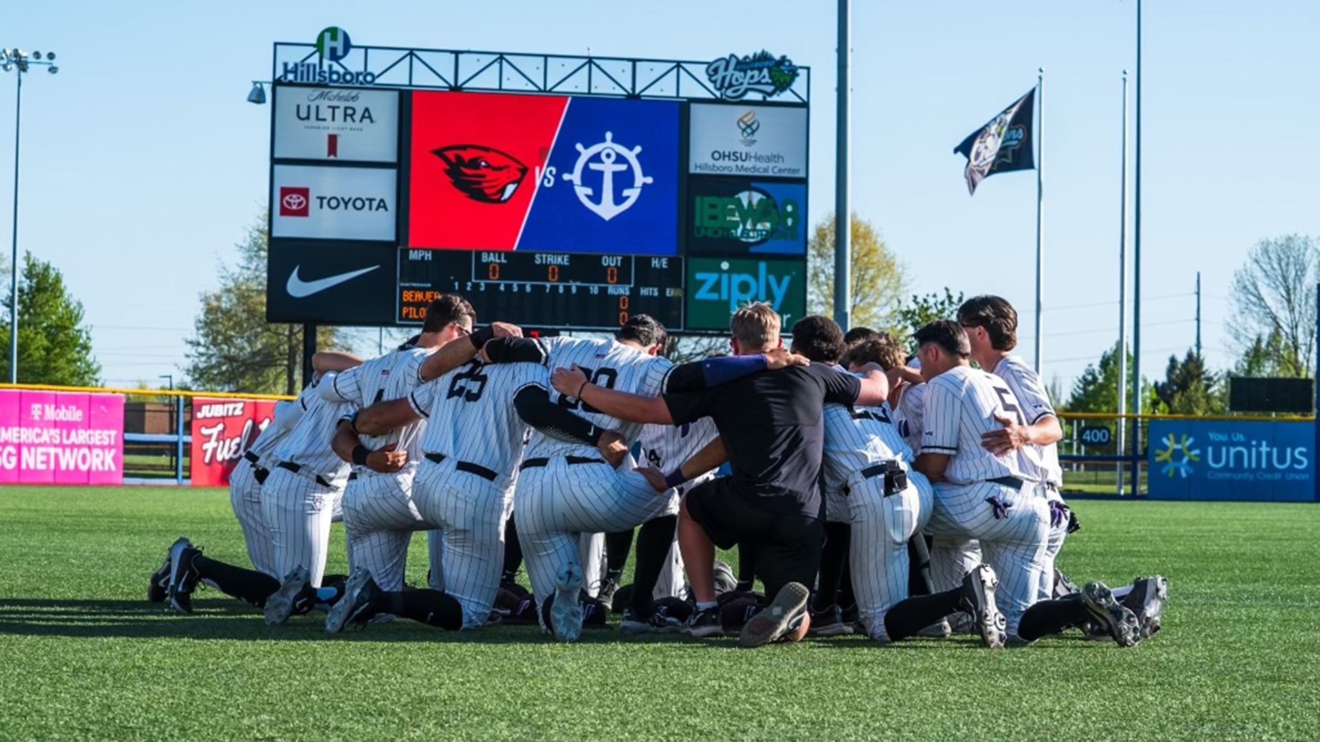 Pilots Fall 7-2 to No. 9 Beavers at Ron Tonkin Field - University of ...