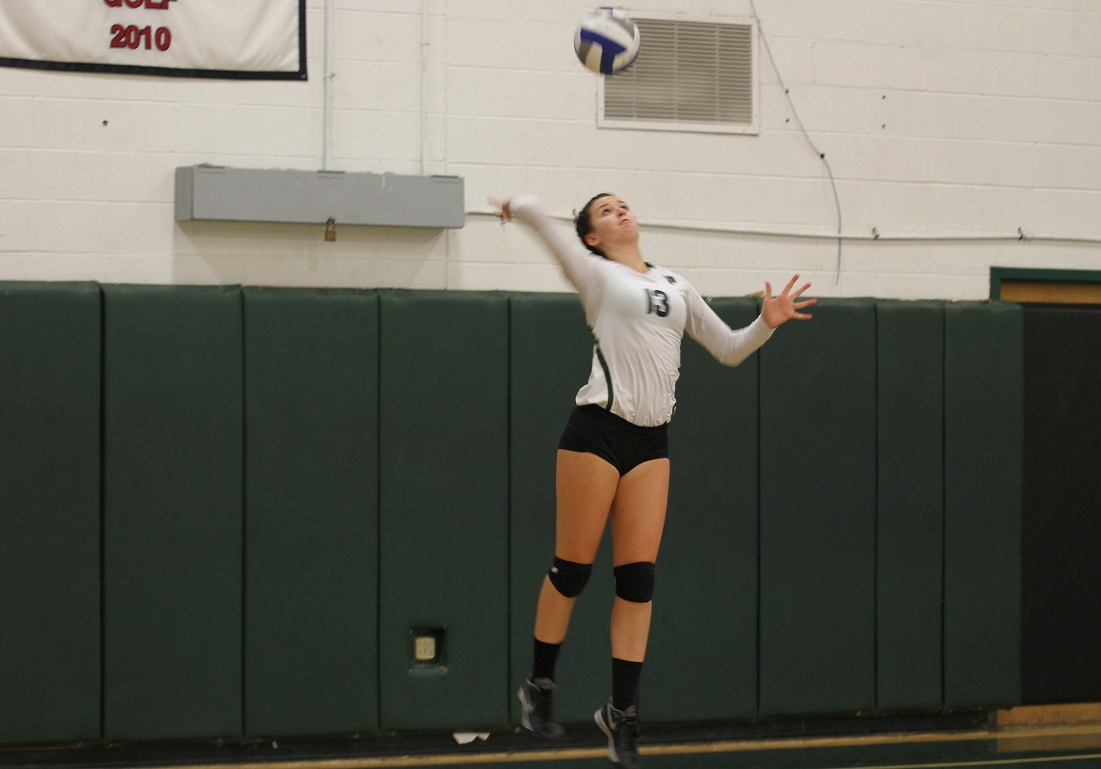 Sarah Seger - Women's Volleyball - Post University Athletics