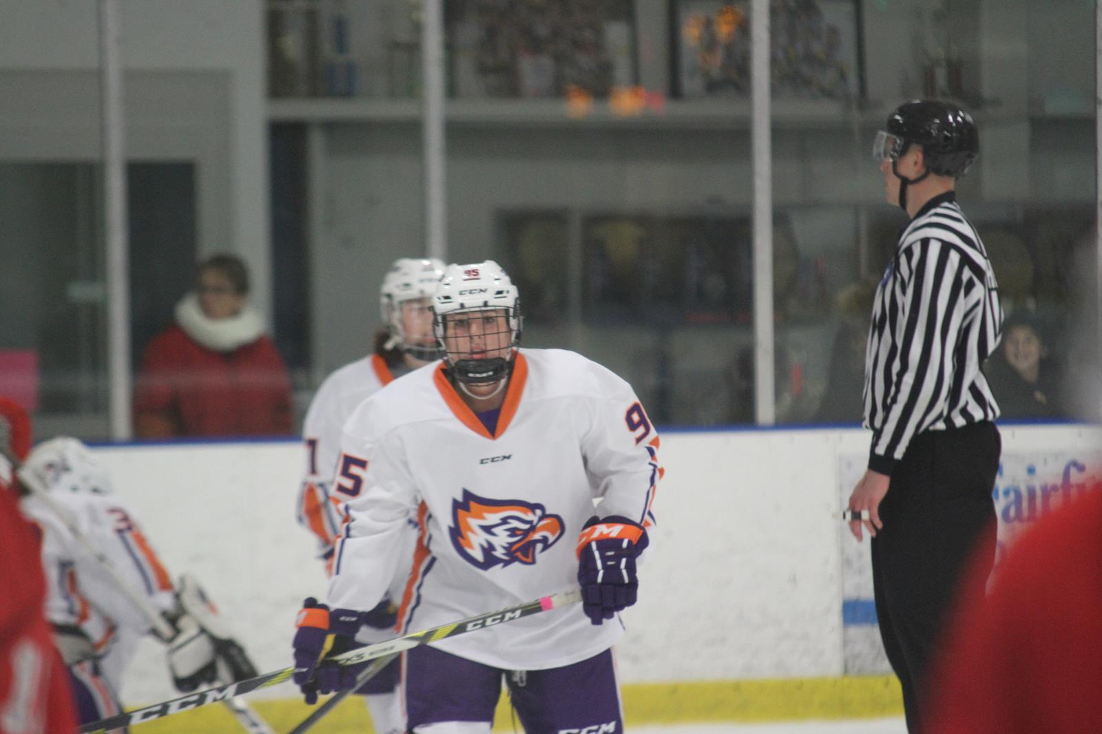 Kayleigh Miller - Women's Ice Hockey - Post University Athletics