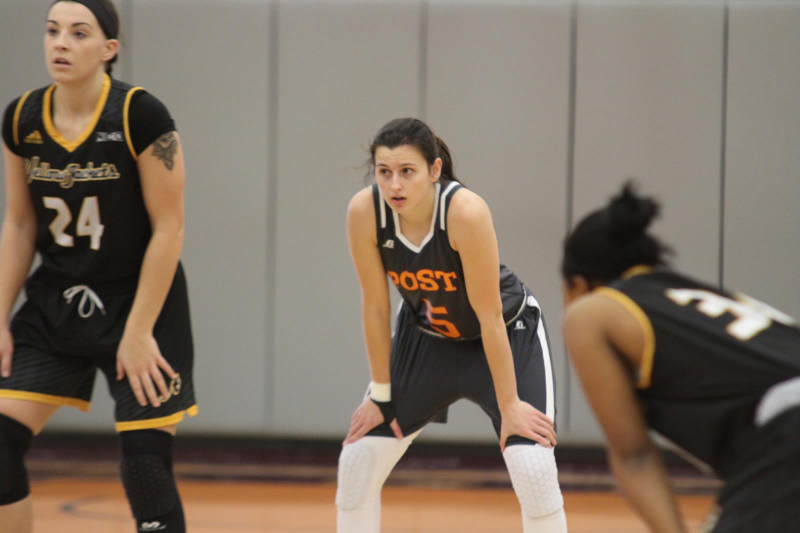 Hannah Benac - Women's Basketball - Post University Athletics