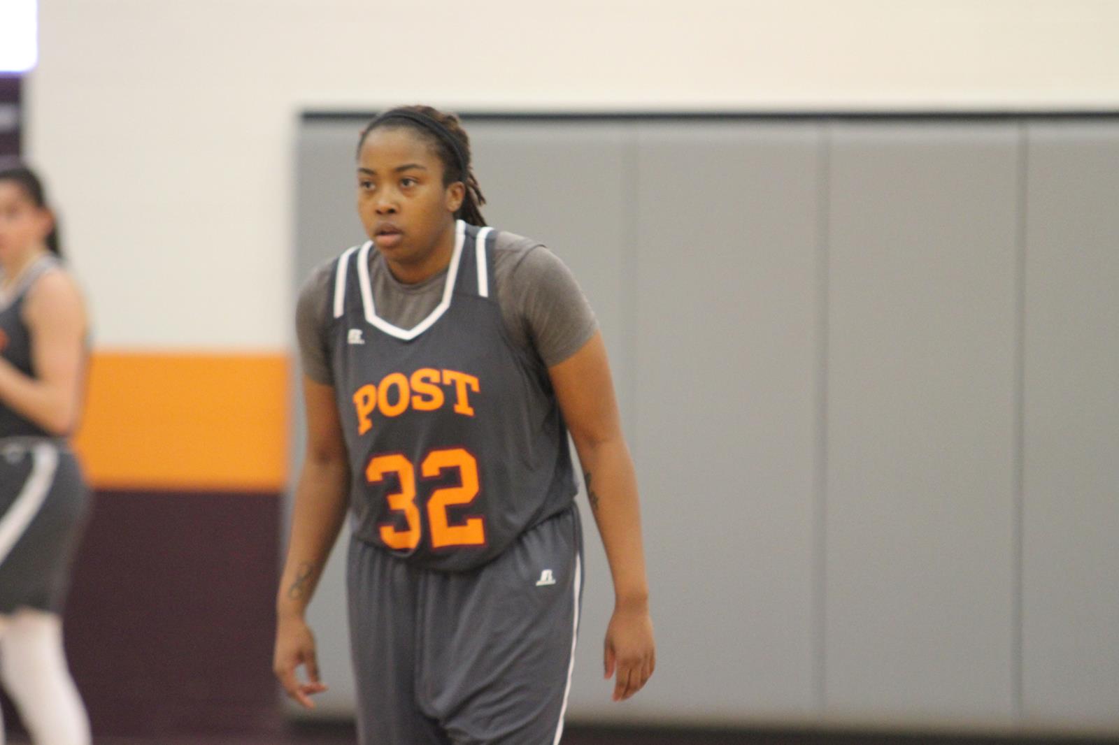 Jasmyne Fogle - Women's Basketball - Post University Athletics