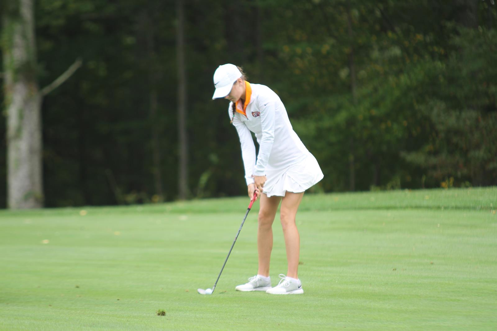 Tess Scaman - Women's Golf - Post University Athletics