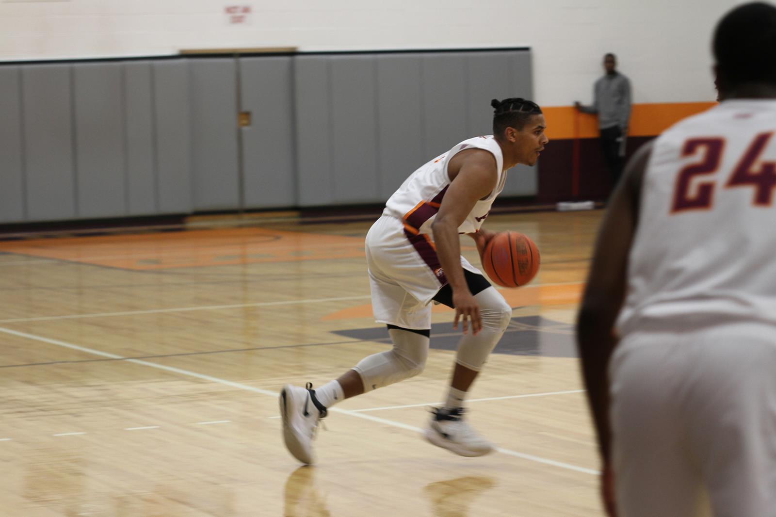 Jason Nunez - (RV) Men's Basketball - Post University Athletics
