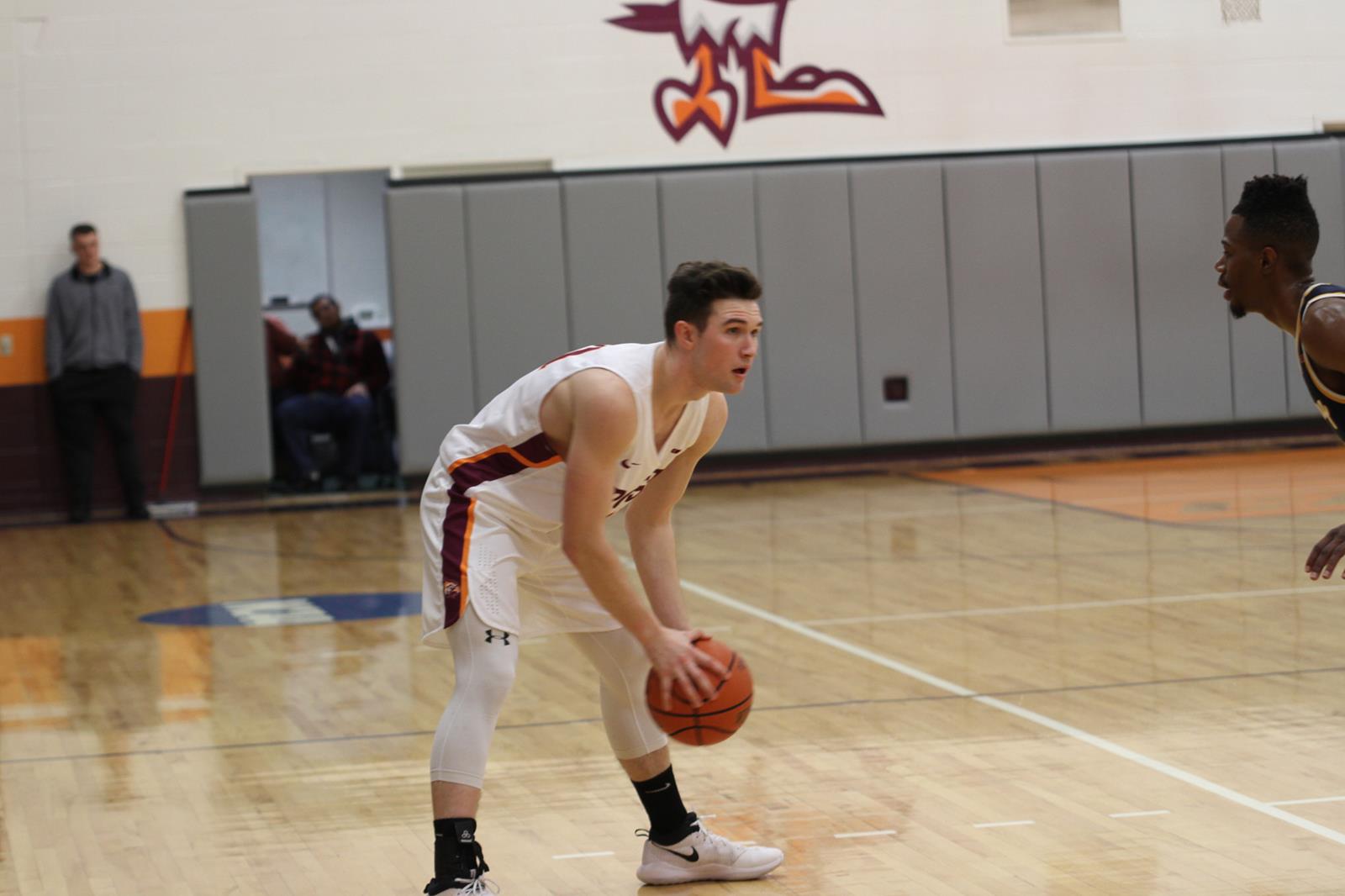 Tyler Desrosiers - (RV) Men's Basketball - Post University Athletics