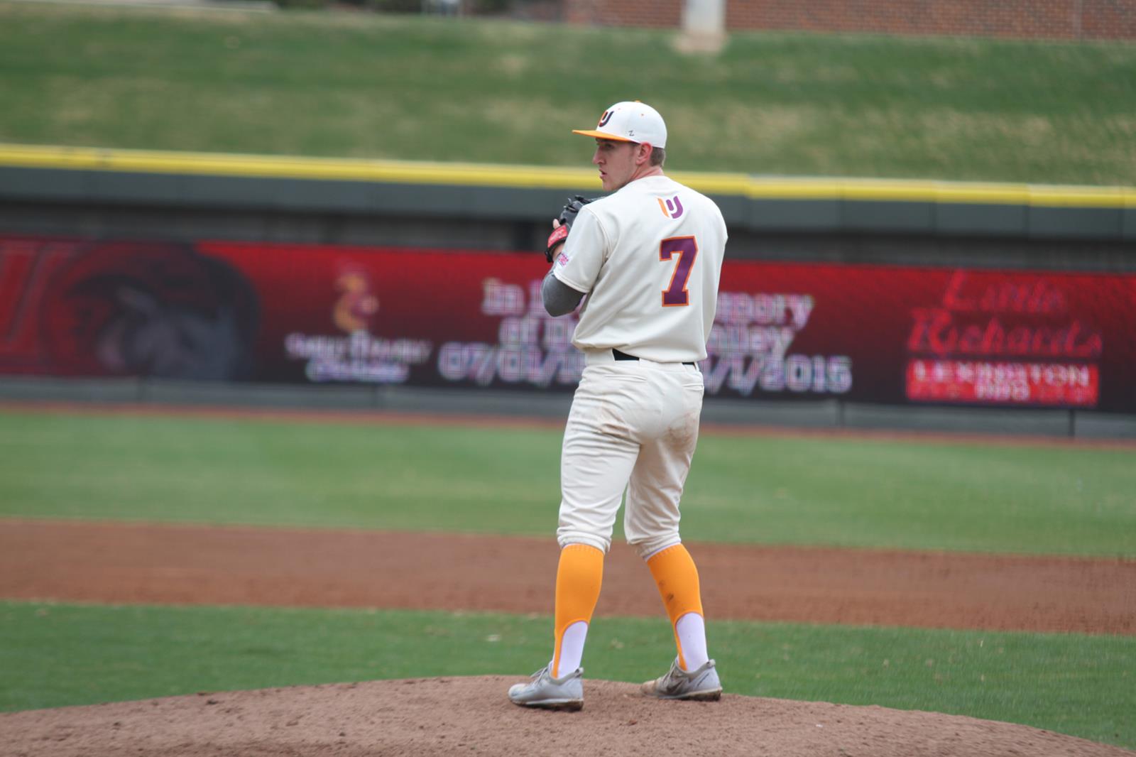 Michael Munson - Baseball - Post University Athletics