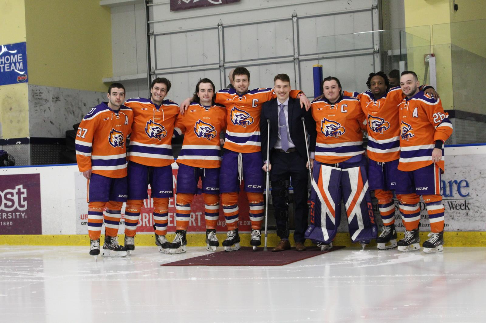 Men’s Hockey Defeats Stonehill On Senior Night - Post University Athletics