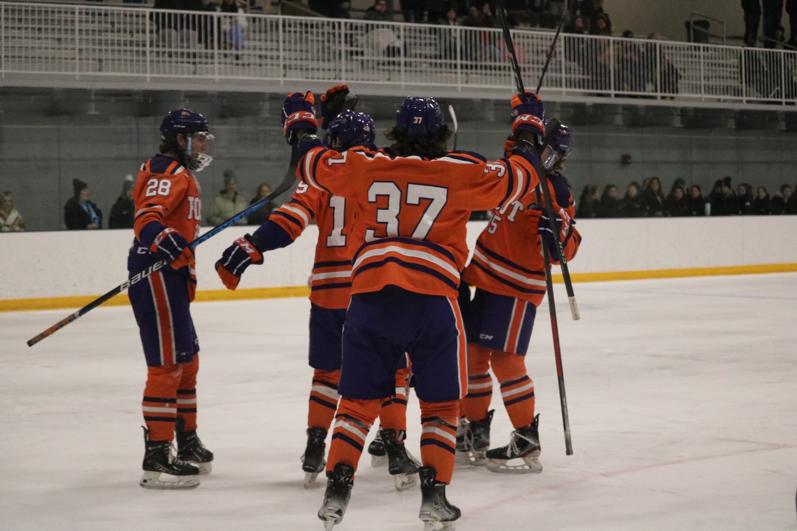 Lucas Baksay - Men's Ice Hockey - Post University Athletics