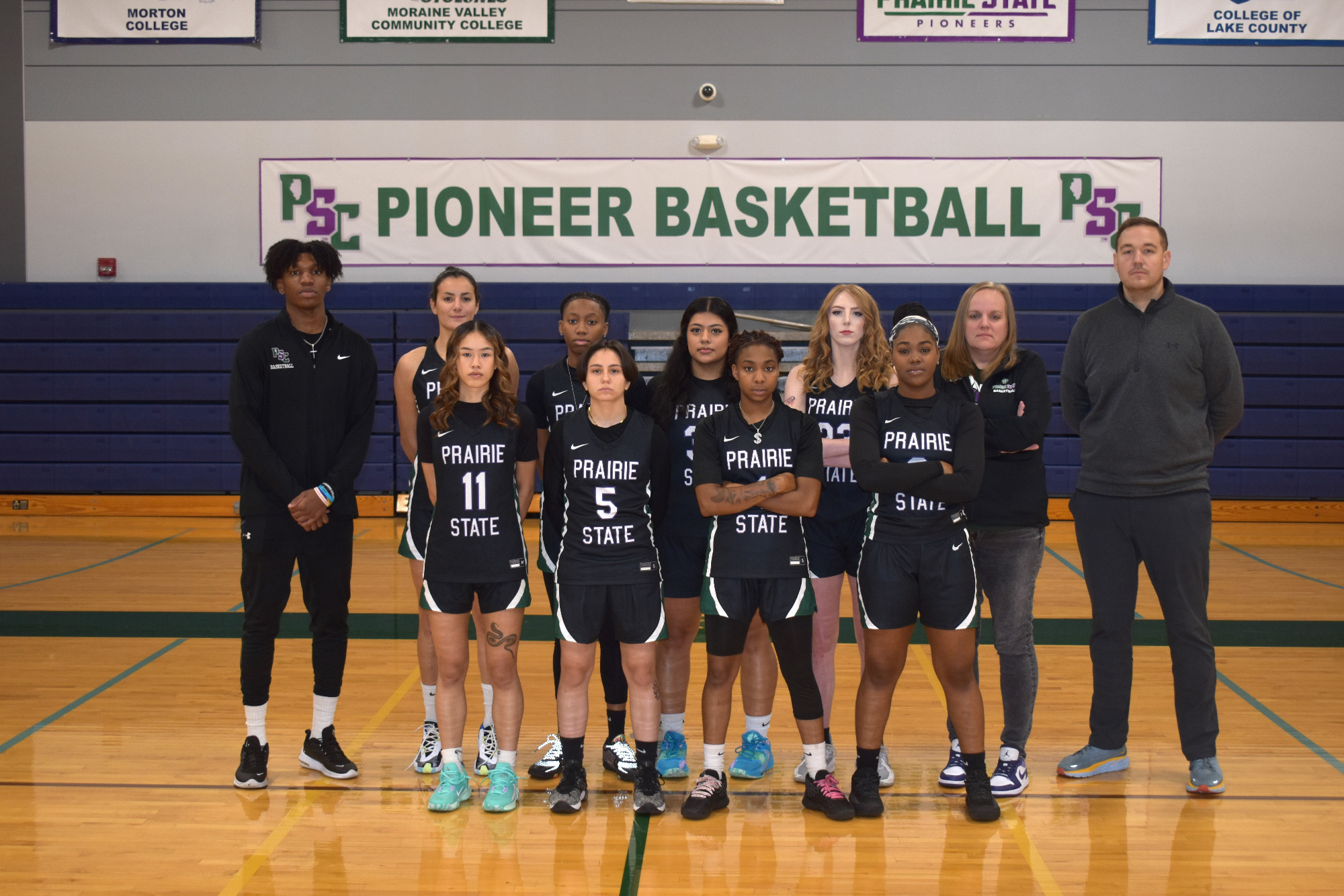 Thomas’ 29 Leads Pioneers Back to Winning Ways - Prairie State College