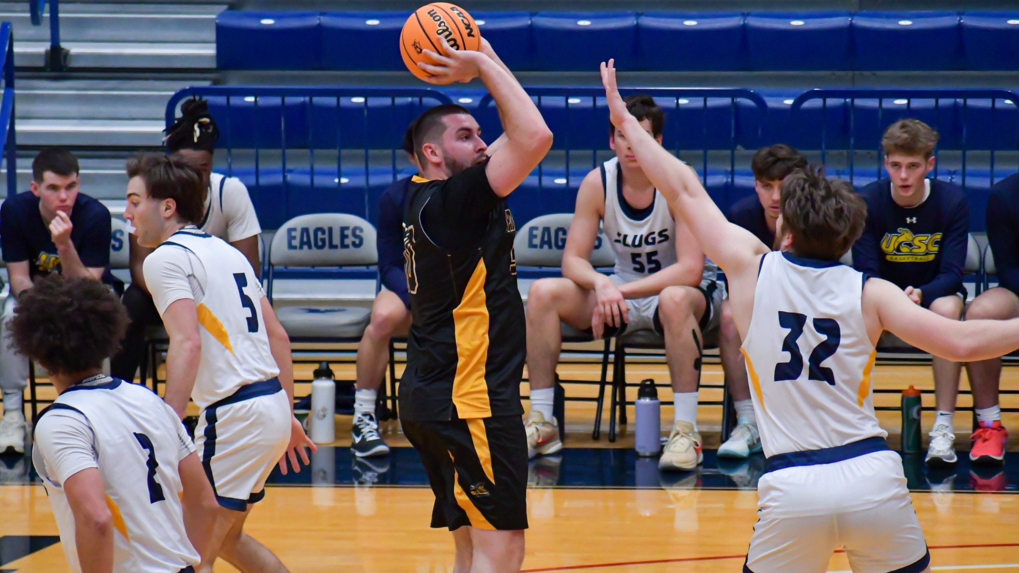 Thomas Van Trier - Men's Basketball - Pratt Institute