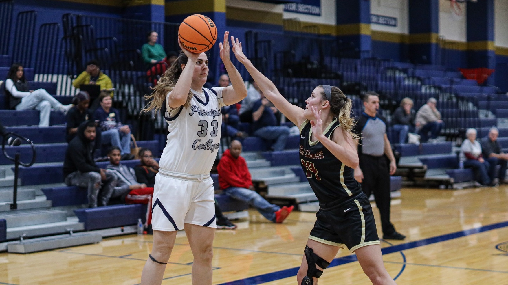 Brin Hultz - Women's Basketball - Principia College Athletics